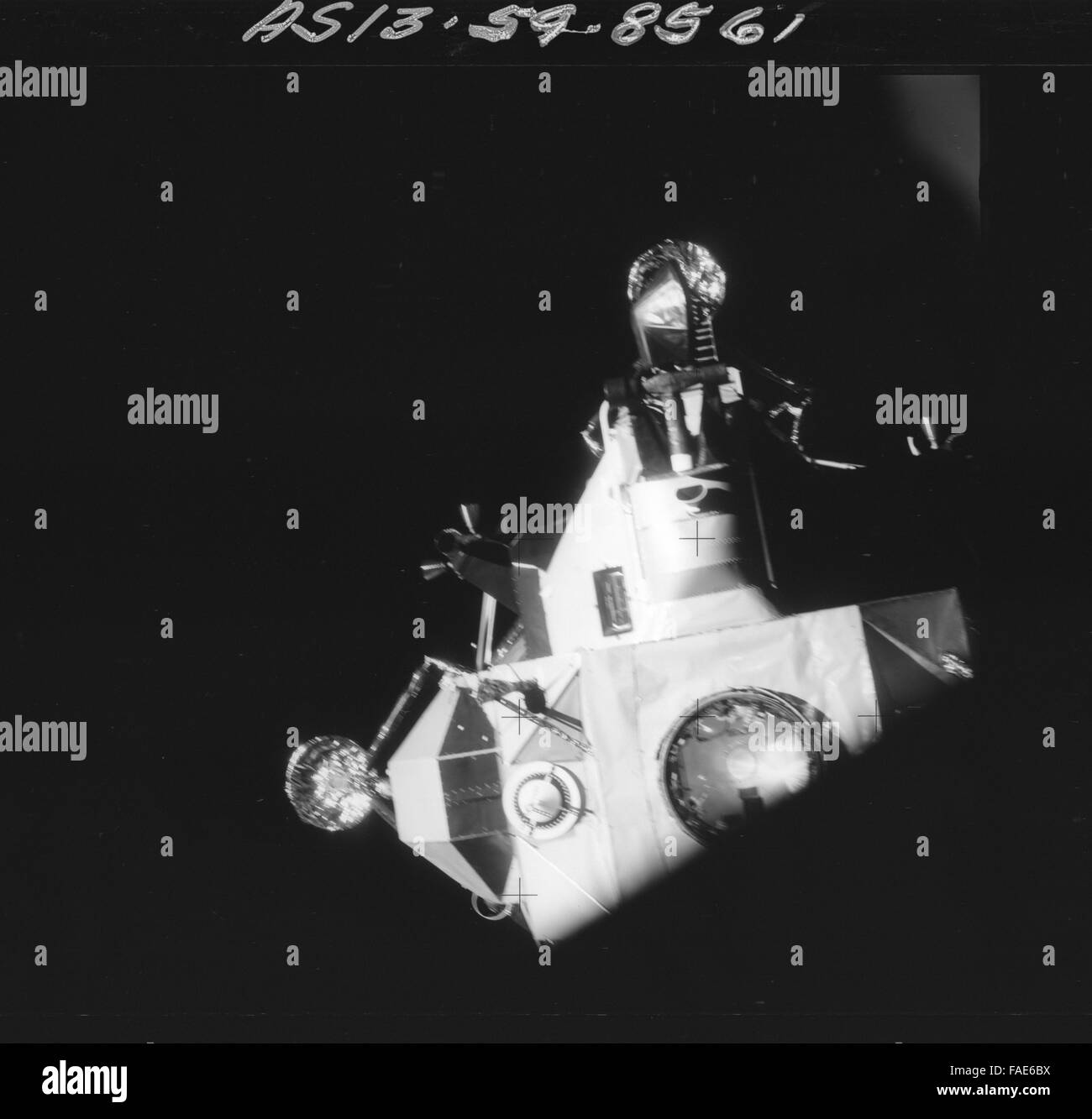 Apollo 13 untouched photographic archive, this is the complete unedited ...