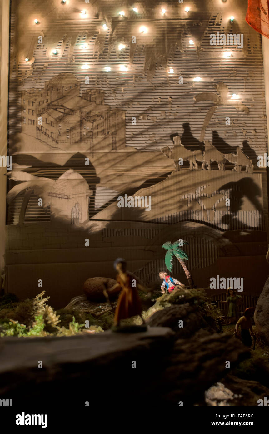 Close up nativity figurines hi-res stock photography and images - Alamy