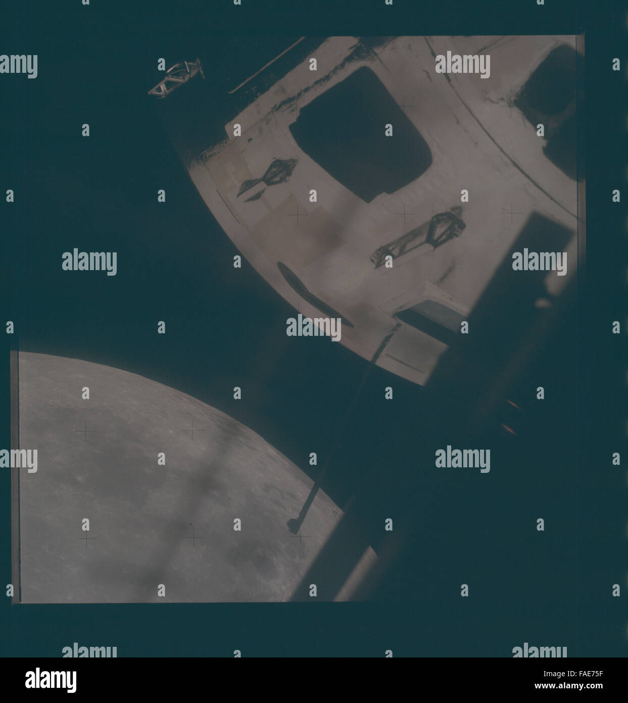 Apollo 13 untouched photographic archive, this is the complete unedited ...
