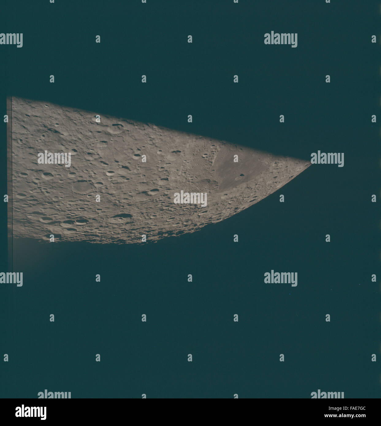 Apollo 13 untouched photographic archive, this is the complete unedited ...
