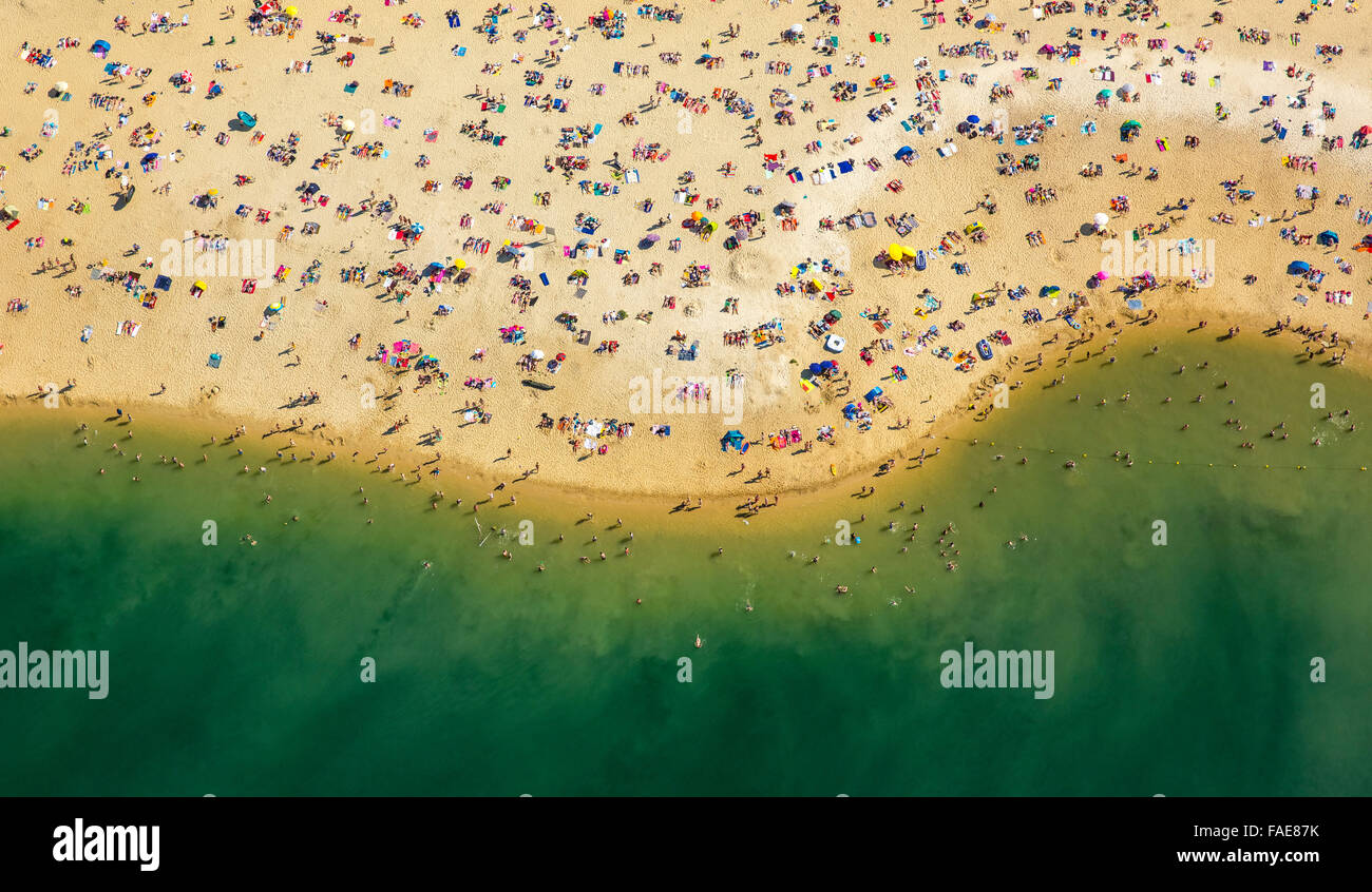 Quartz sand extraction by the quartz movements hi-res stock photography ...