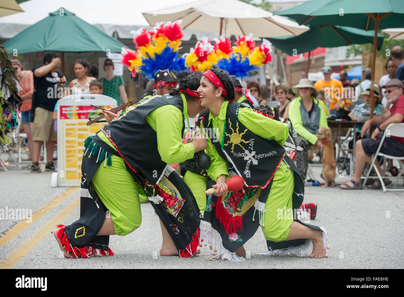 People dancing in traditional dress Stock Photo - Alamy