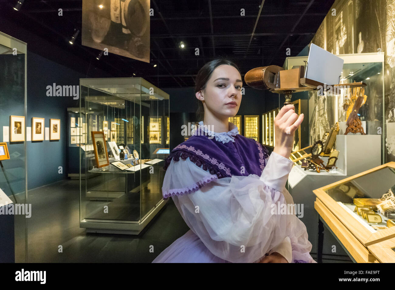 Stereo photograph hi-res stock photography and images - Alamy