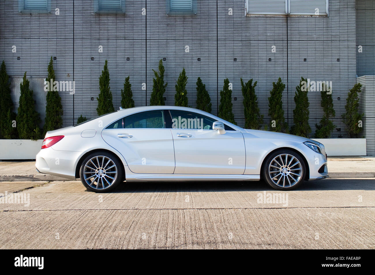 Cls 400 hi-res stock photography and images - Alamy