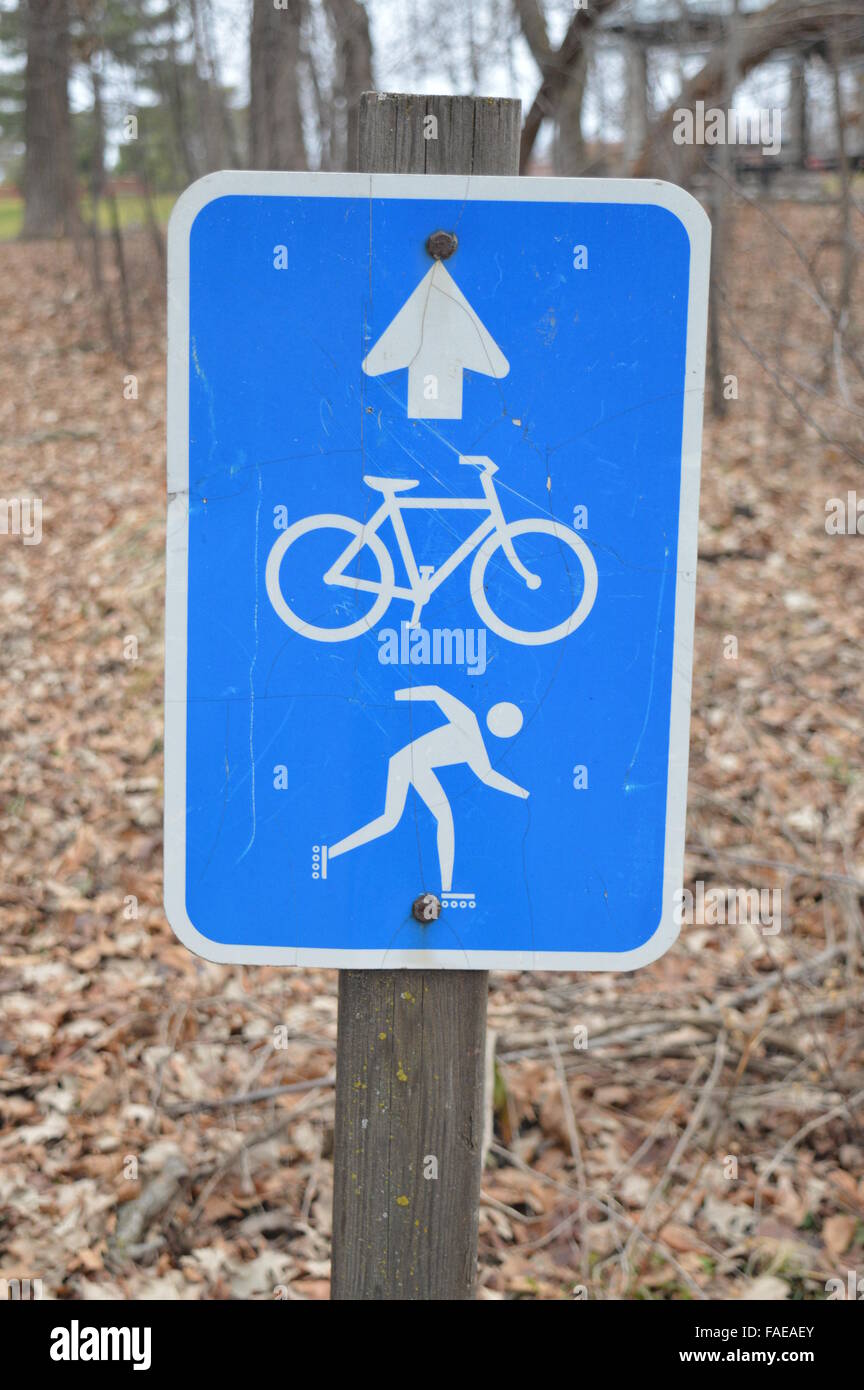 Park Path Sign Stock Photo - Alamy