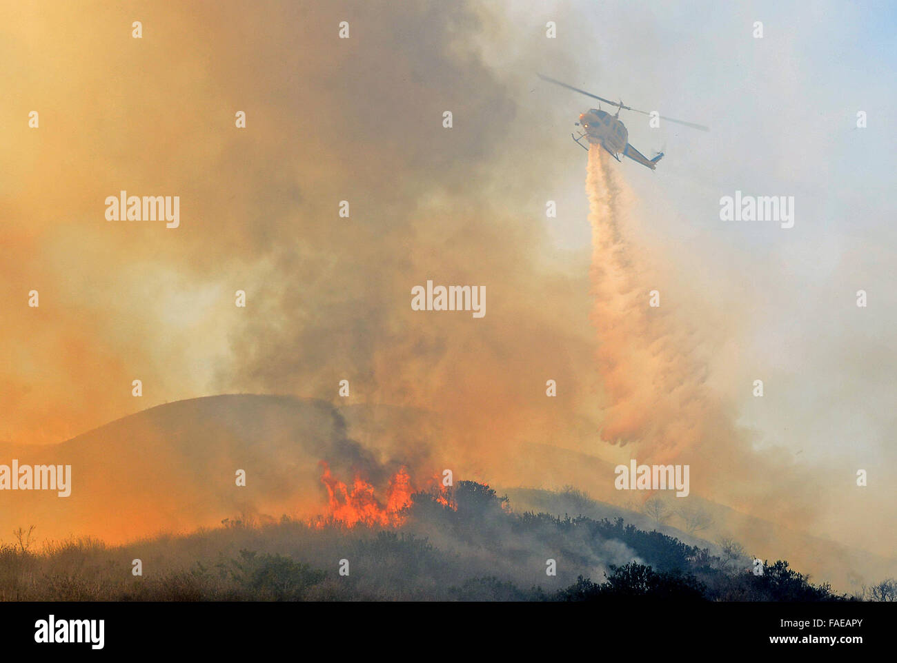 Dec 26, 2015 - Ventura, California, U.S. - A Ventura County Fire ...