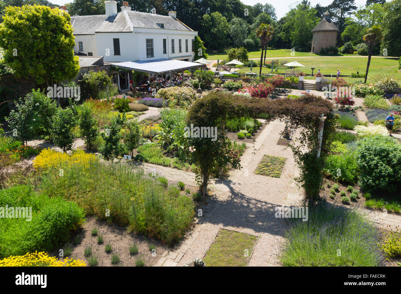 Samares manor gardens hi-res stock photography and images - Alamy