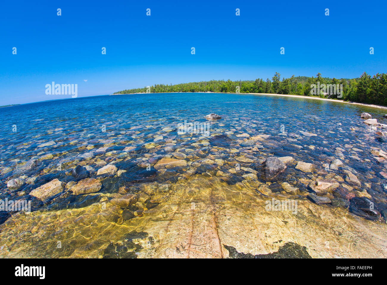 Rocky shore of Katherine Cove in Lake Superior Provincial Park on Lake ...