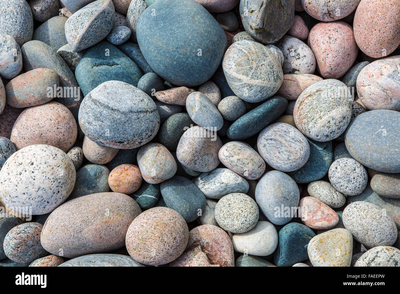 Pebble beach on lake superior hi-res stock photography and images - Alamy