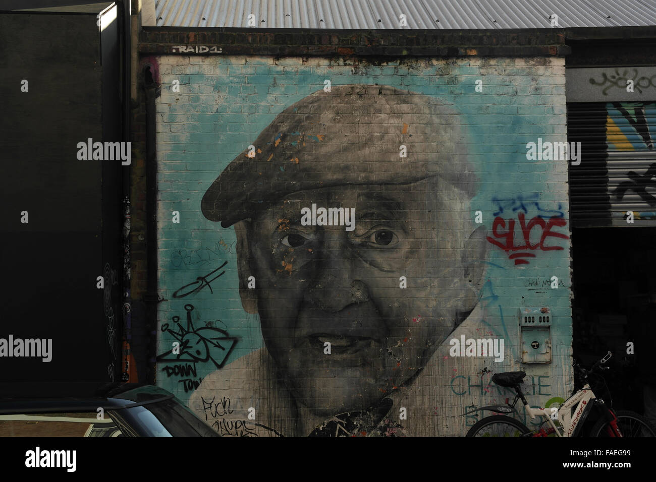 Charlie burns hi-res stock photography and images - Alamy