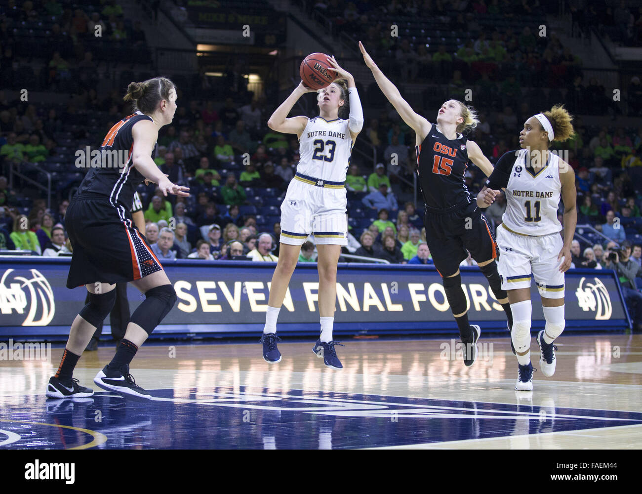 South Bend, Indiana, USA. 28th Dec, 2015. Notre Dame guard Michaela ...