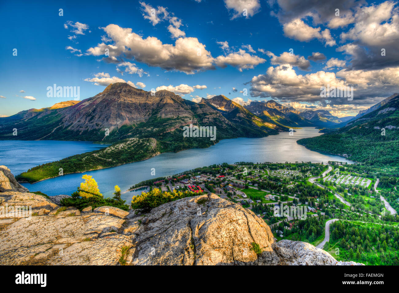 Canada mountain top hi-res stock photography and images - Alamy