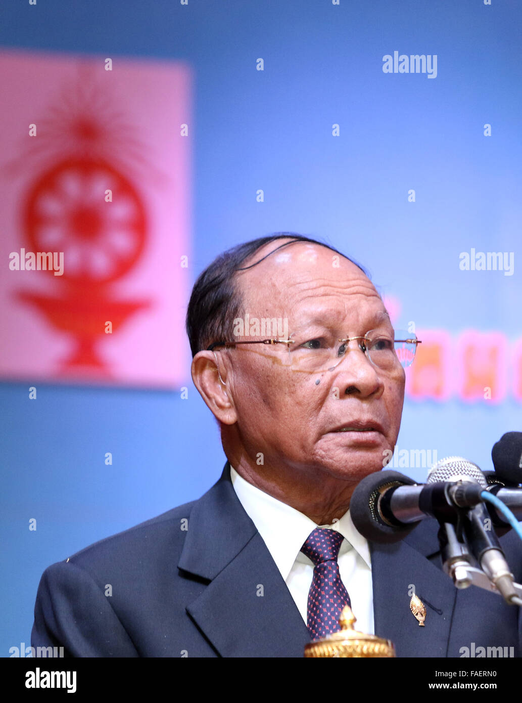 Heng samrin hi-res stock photography and images - Alamy