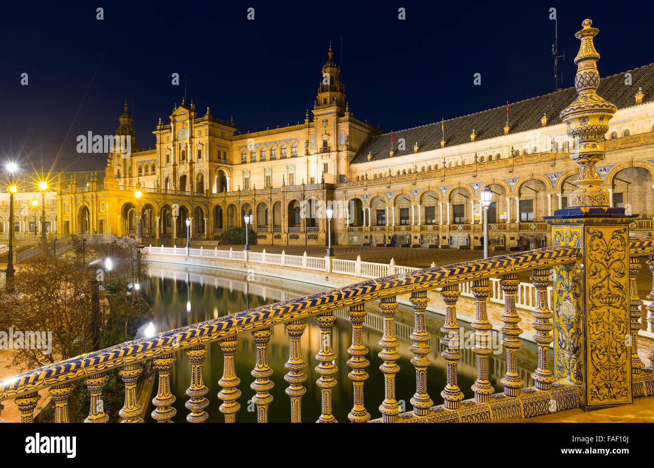 midnight view of central building and bridges at Plaza de Espana ...