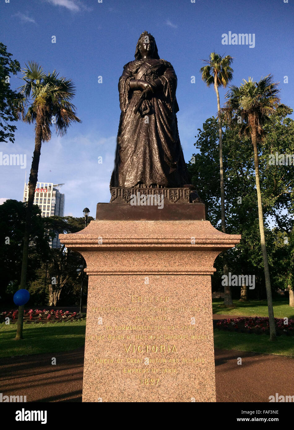Statue Queen Victoria Empress India High Resolution Stock Photography ...