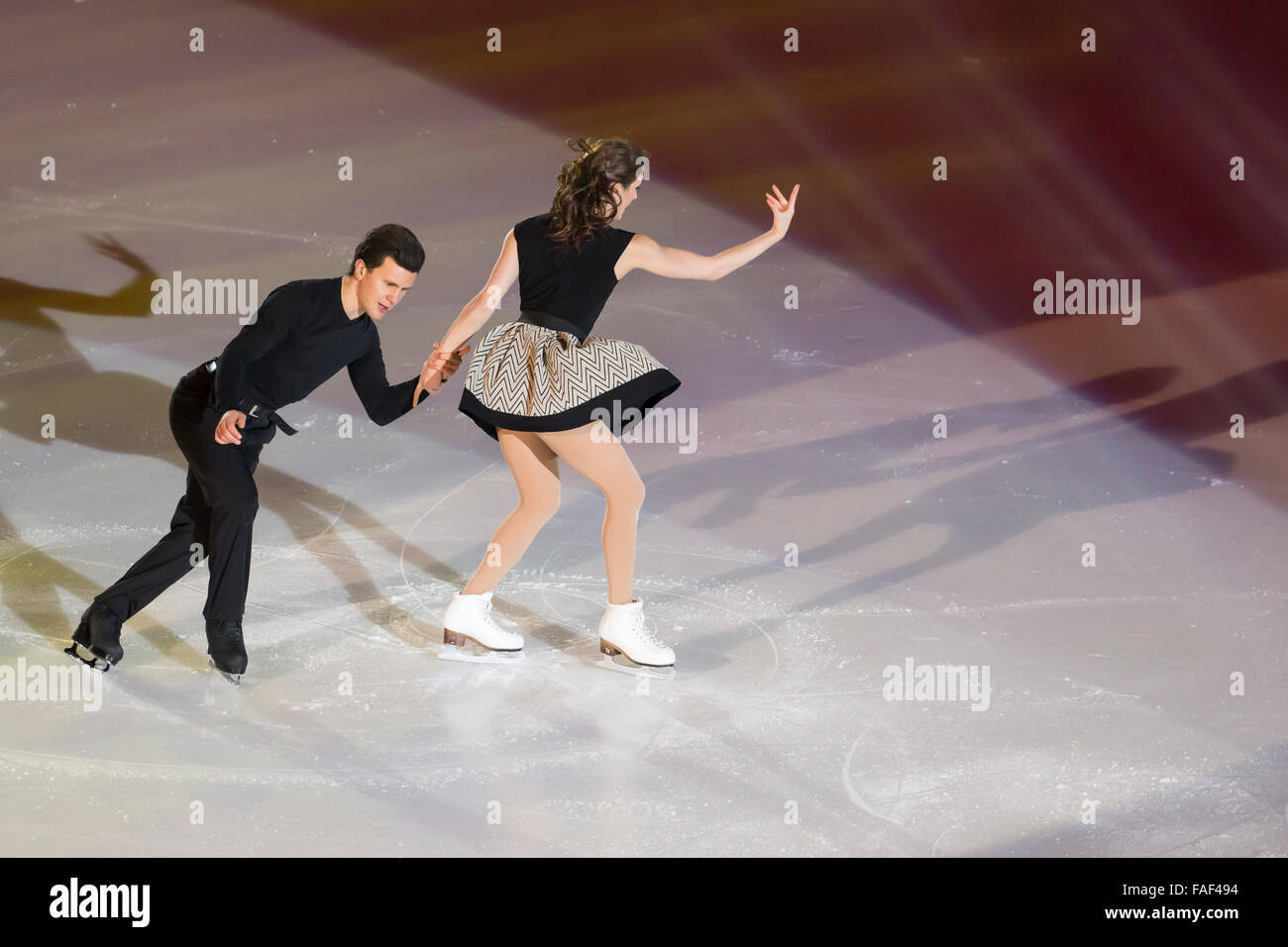 Charlene Guignard e Marco Fabbri skating free dance champions Stock ...