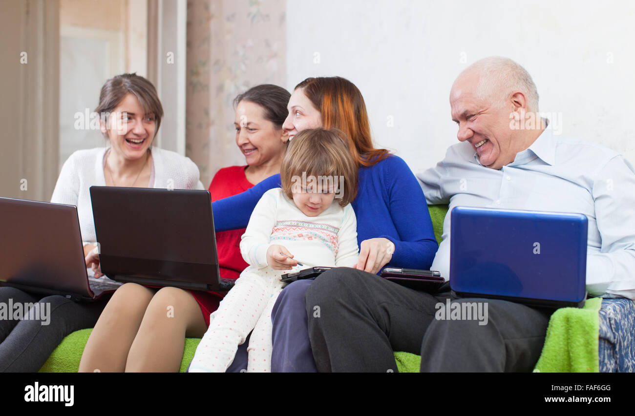 Tablet pc and family and livingroom hi-res stock photography and images ...