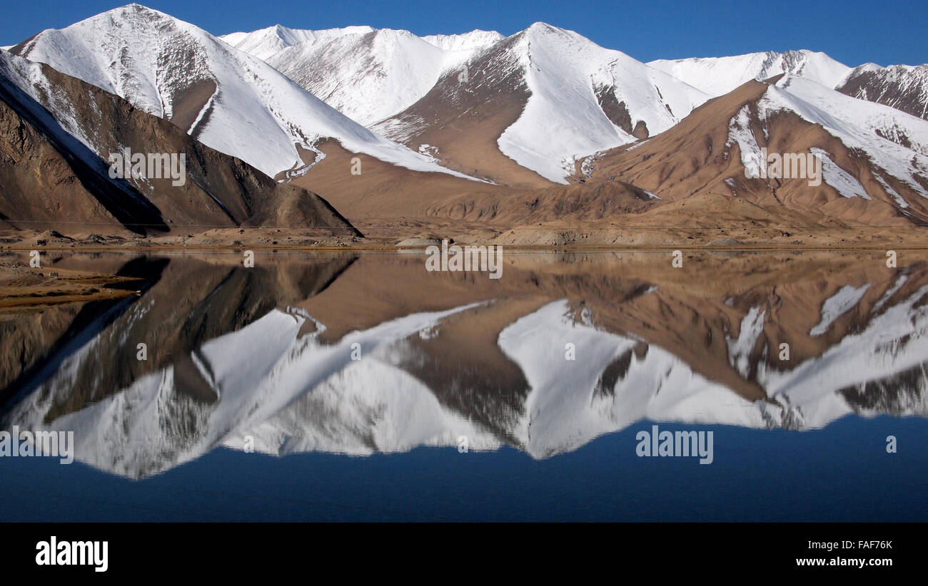 Pamir Plateau Xinjiang Stock Photo - Alamy