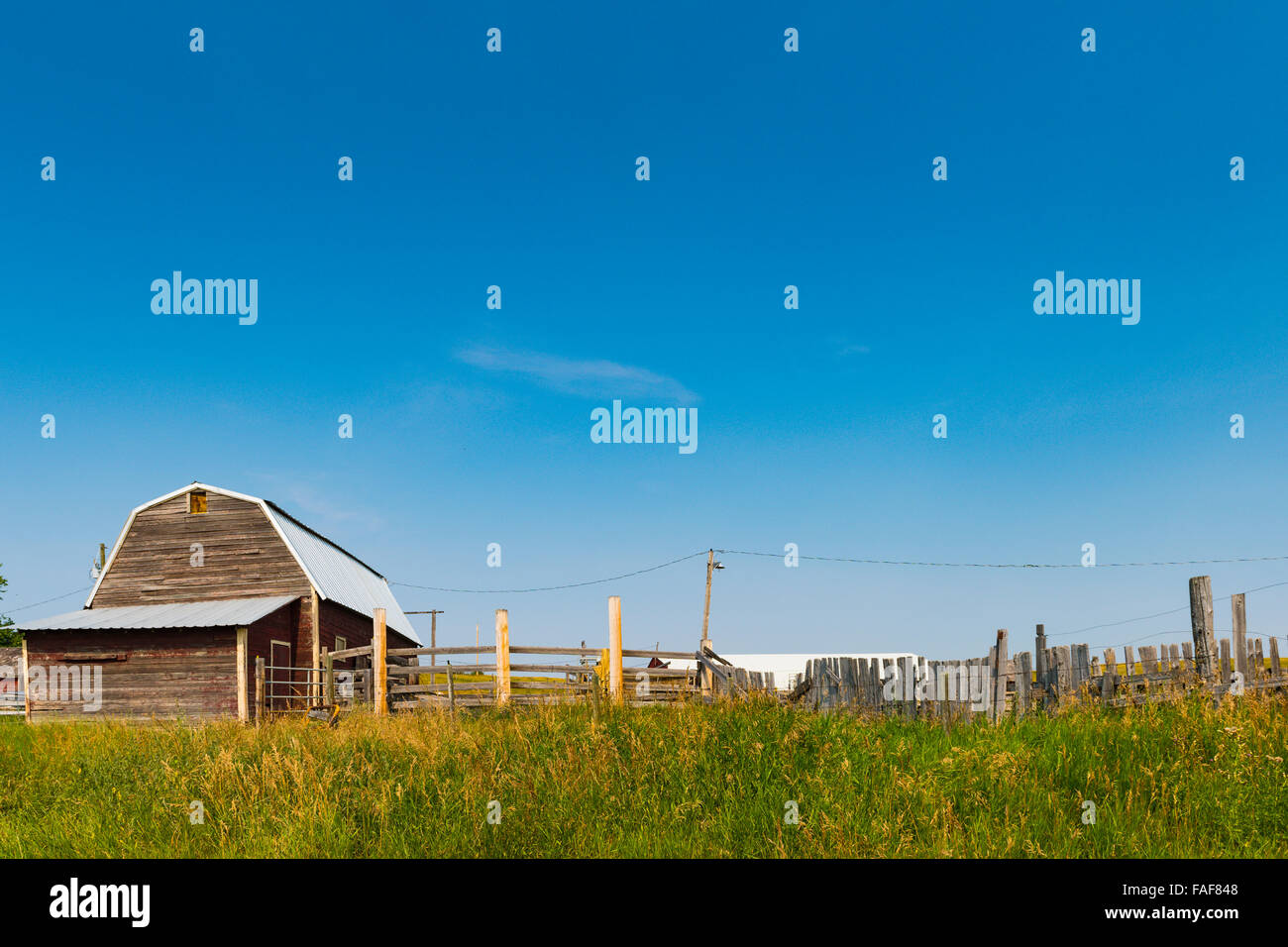 Farmstead in rural Southern Alberta Canada Stock Photo - Alamy