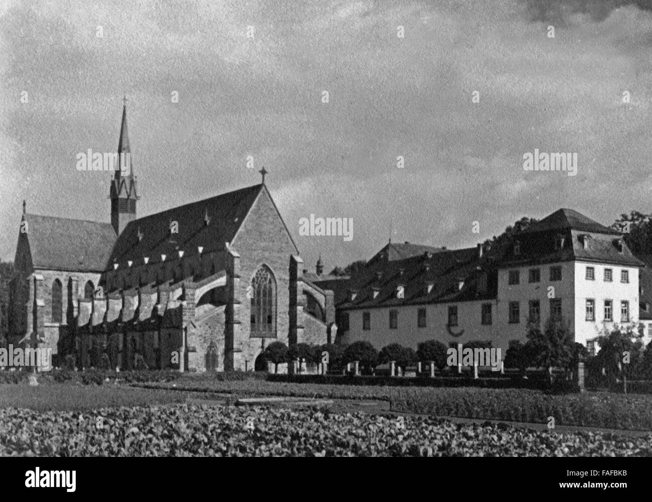 Die Abteikirche des Zisterzienserklosters in Marienstatt im Westerwald ...