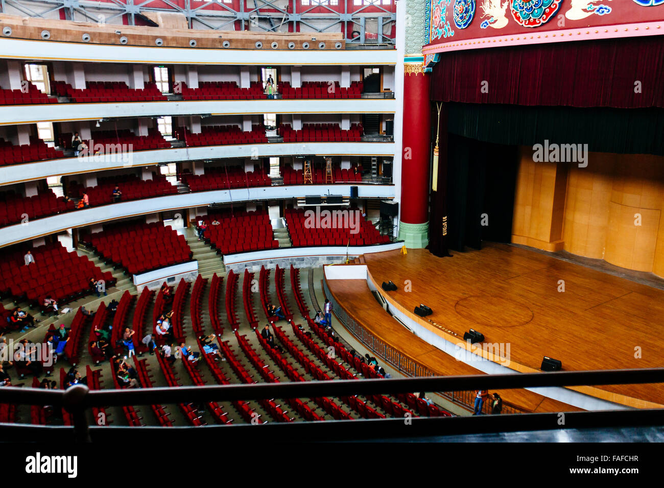 Great hall of the people china interior hi-res stock photography and ...