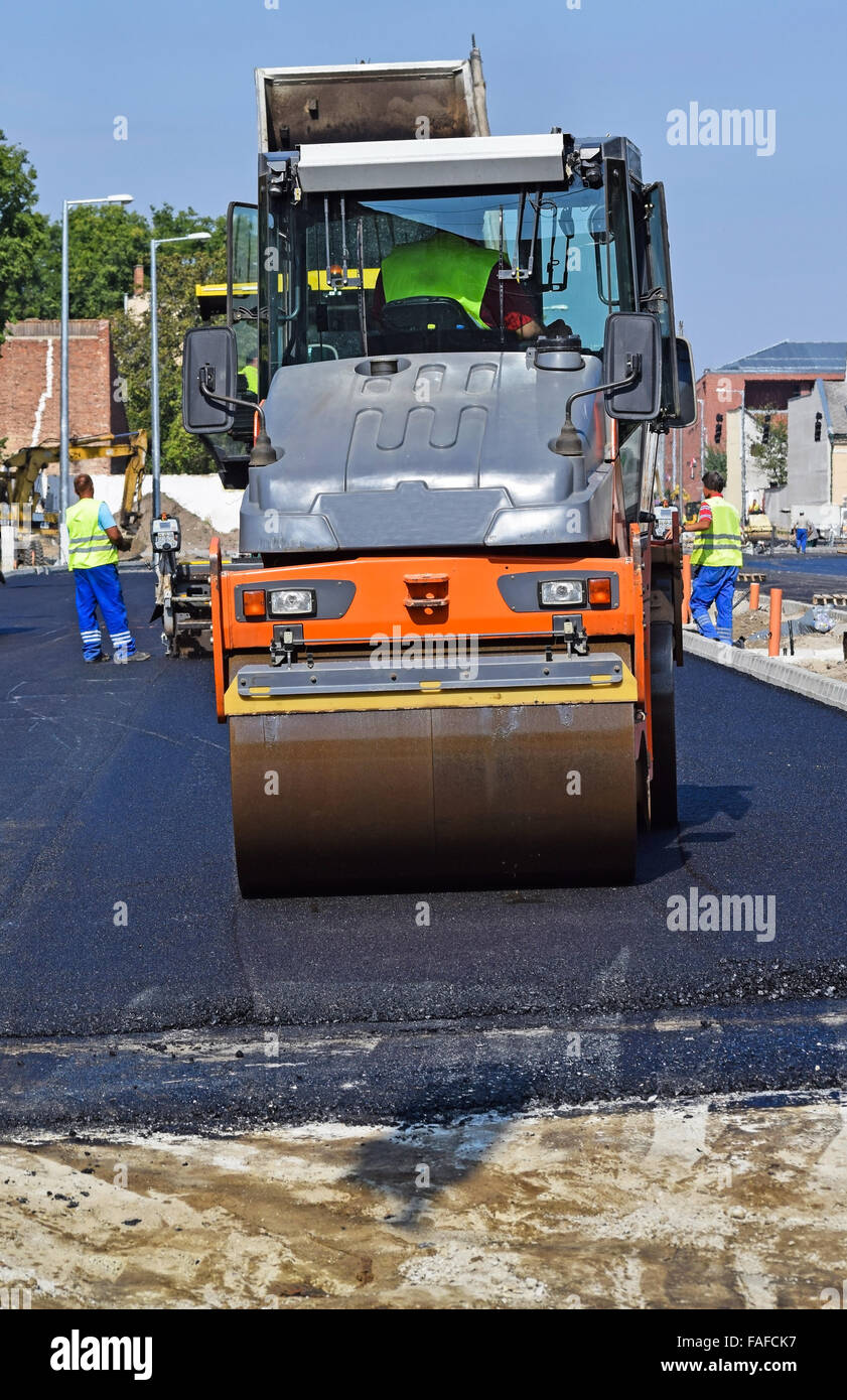 Construction of a new road in the city Stock Photo - Alamy