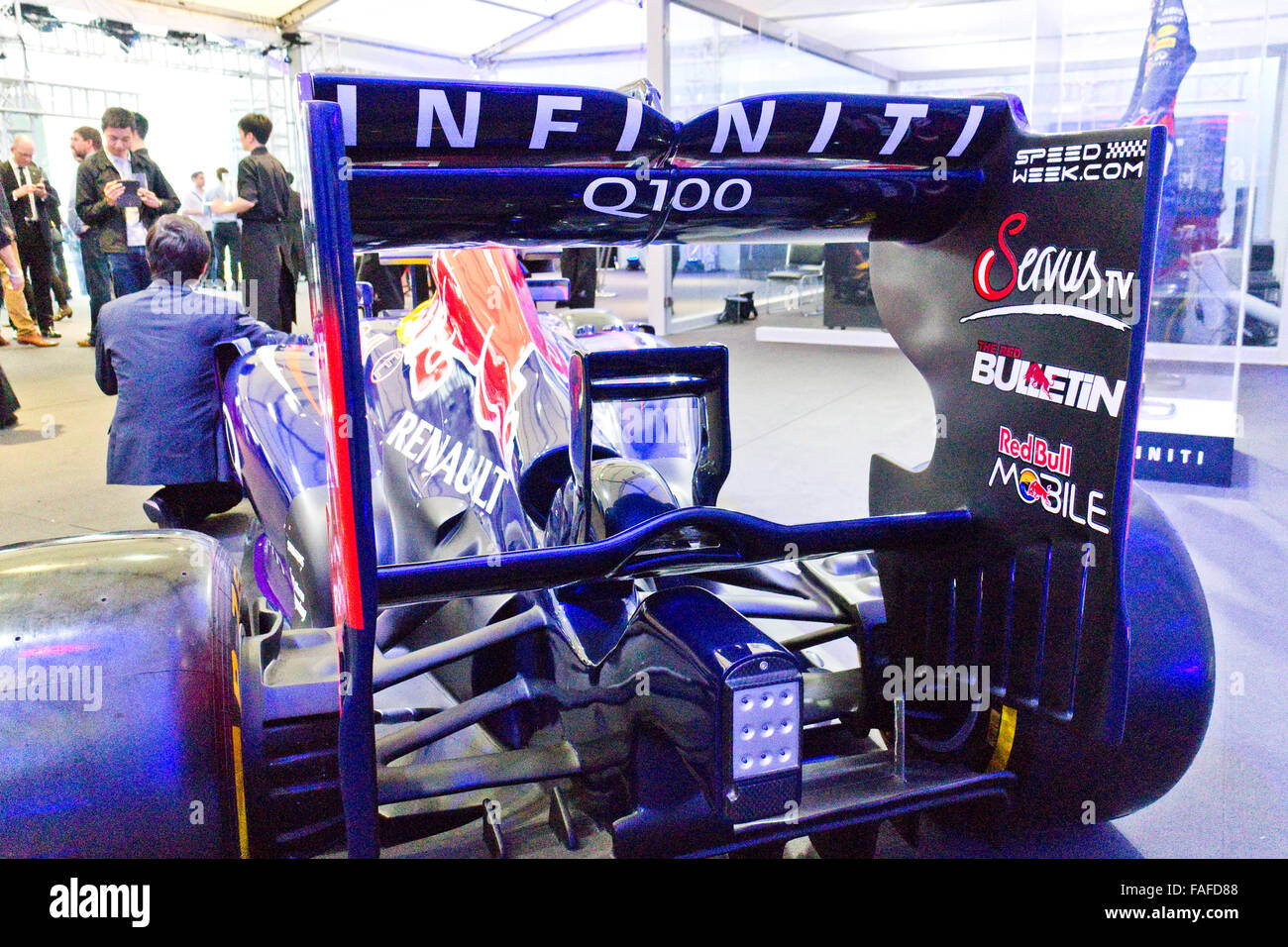 F1 car display hi-res stock photography and images - Alamy