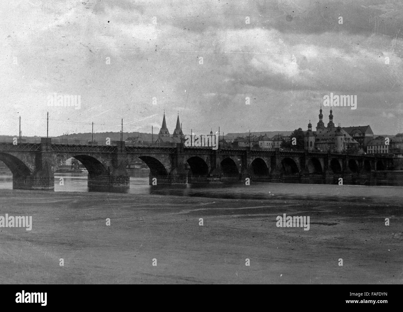 Moselle bridge Black and White Stock Photos & Images - Alamy