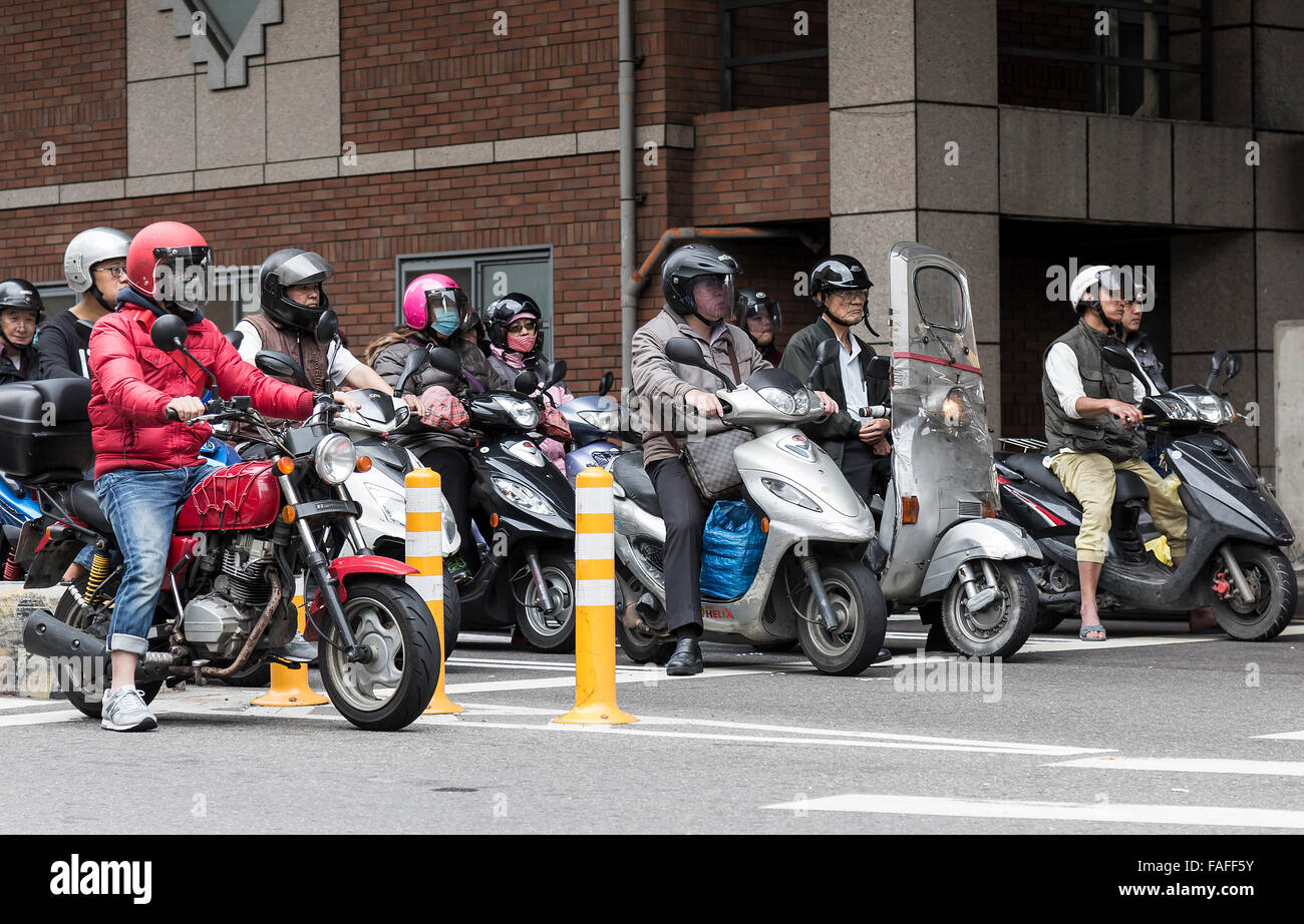 Taipei traffic jam hi-res stock photography and images - Alamy