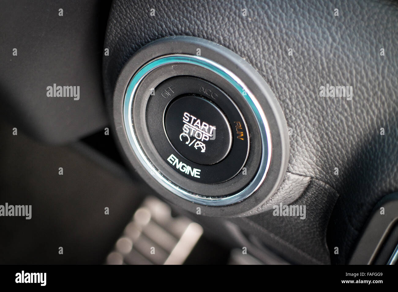 Start stop engine Stock Photo - Alamy