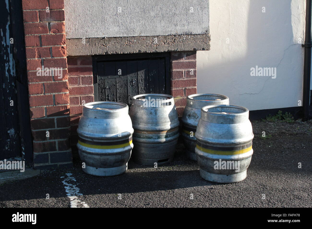 Aluminum Beer Keg High Resolution Stock Photography and Images - Alamy