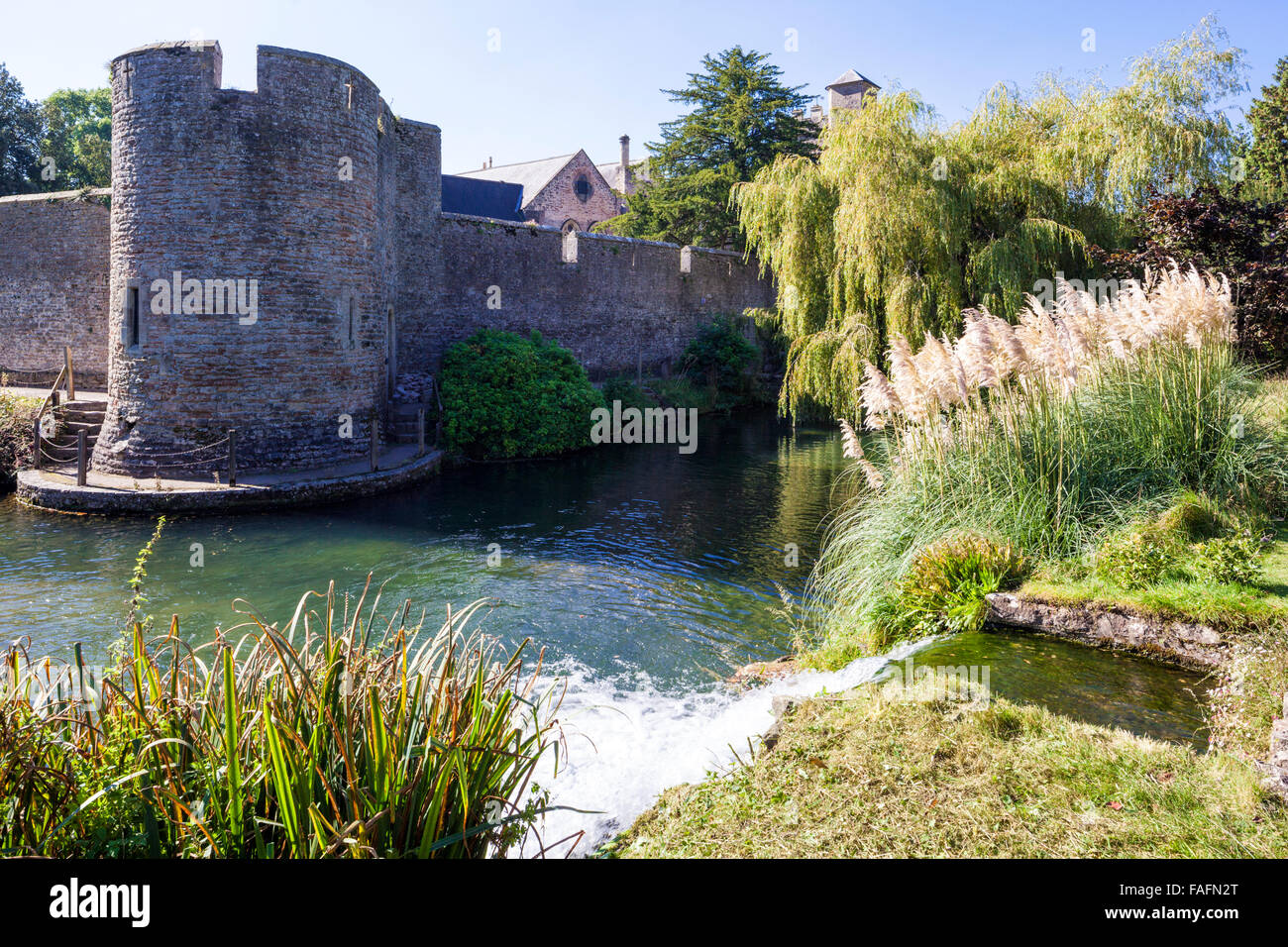 Moat Moats Stock Photos & Moat Moats Stock Images - Alamy