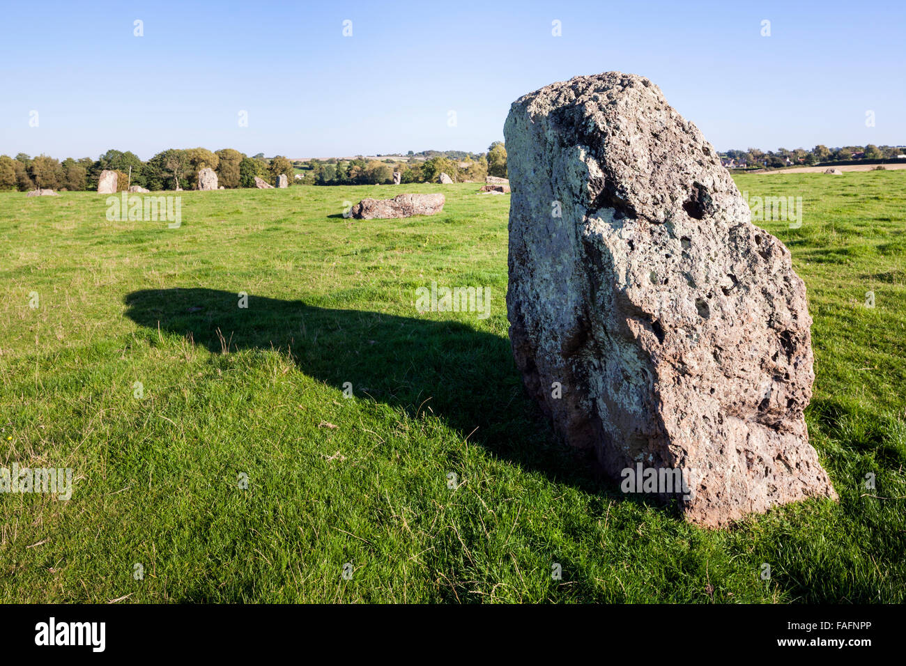 Stanton Drew Stone Circle (the second largest stone circle in Britain ...