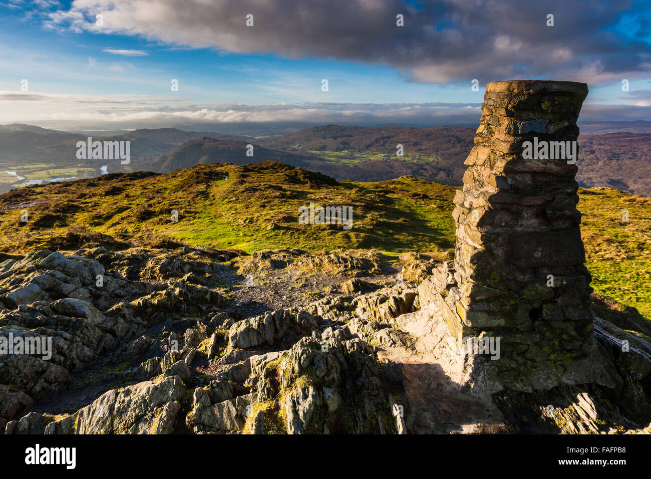 The summit of Gummer's How near Newby Bridge, Lake District, Cumbria ...