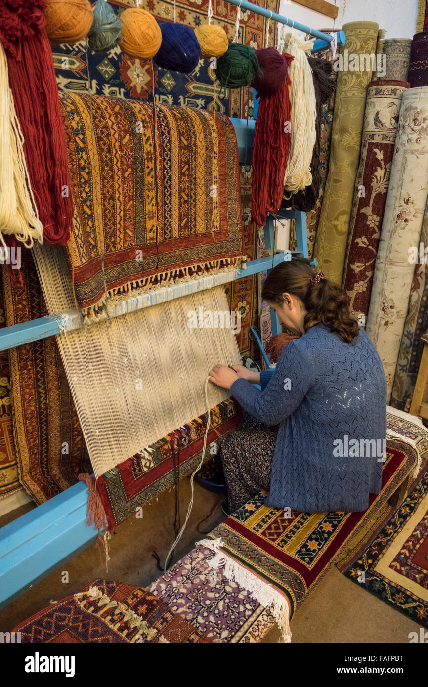 Weaving loom turkish carpets hi-res stock photography and images - Alamy