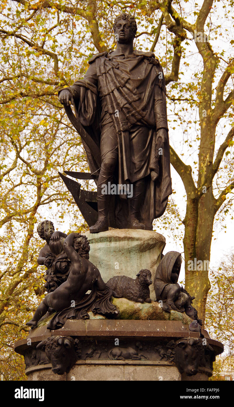 Bronze Statue Francis Duke Bedford Russell Square Stock Photo - Alamy