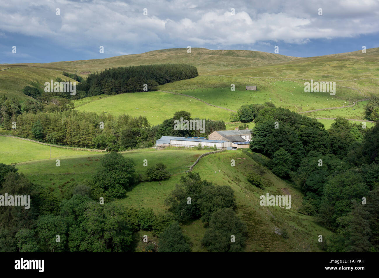 Remote hill farm hi-res stock photography and images - Alamy