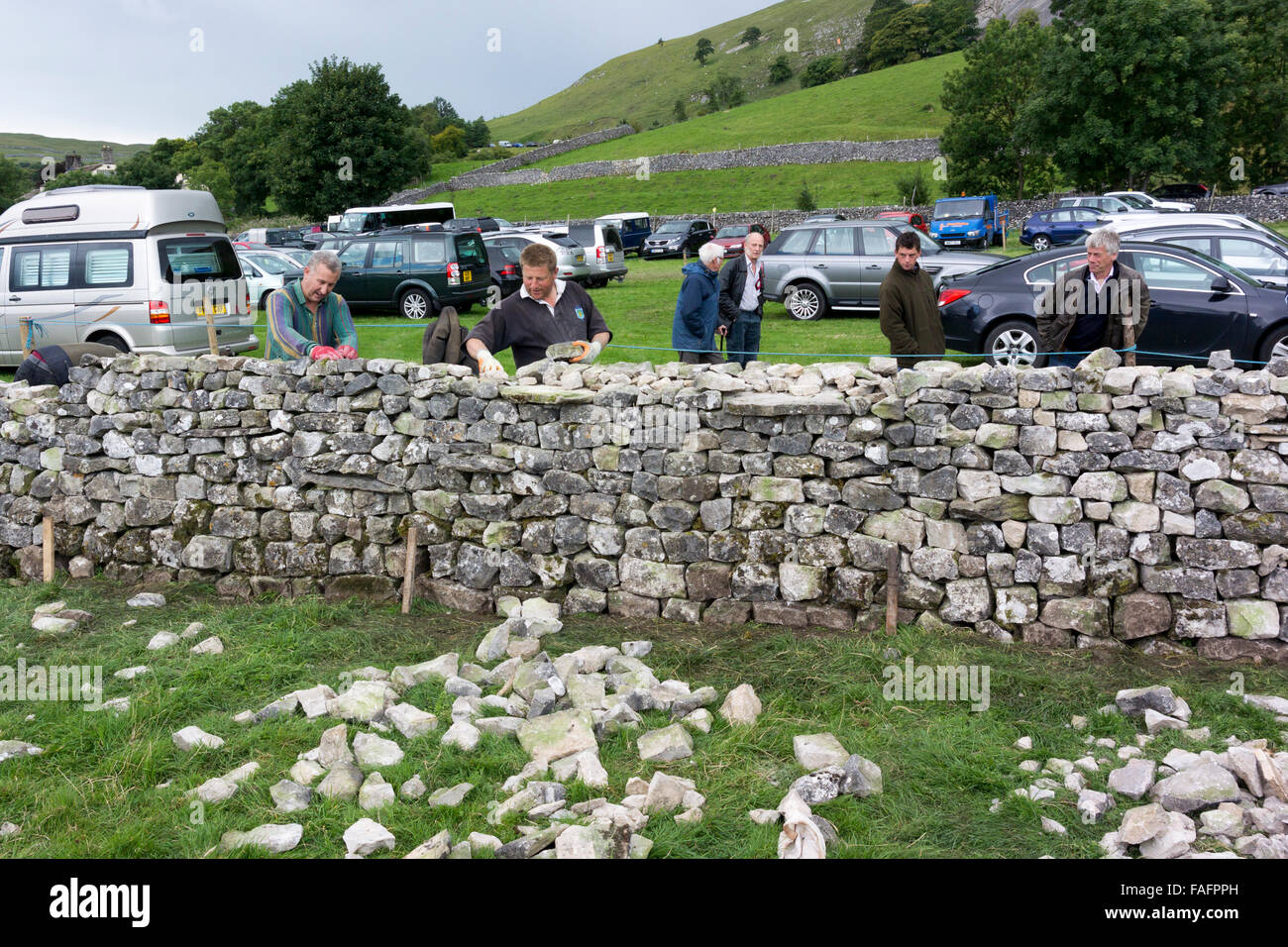 Kilnsey show hi-res stock photography and images - Alamy