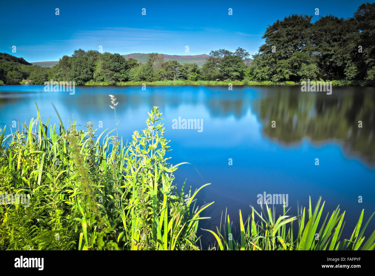 Royal George Mill Pond, Greenfield, Saddleworth, Lancashire, England ...