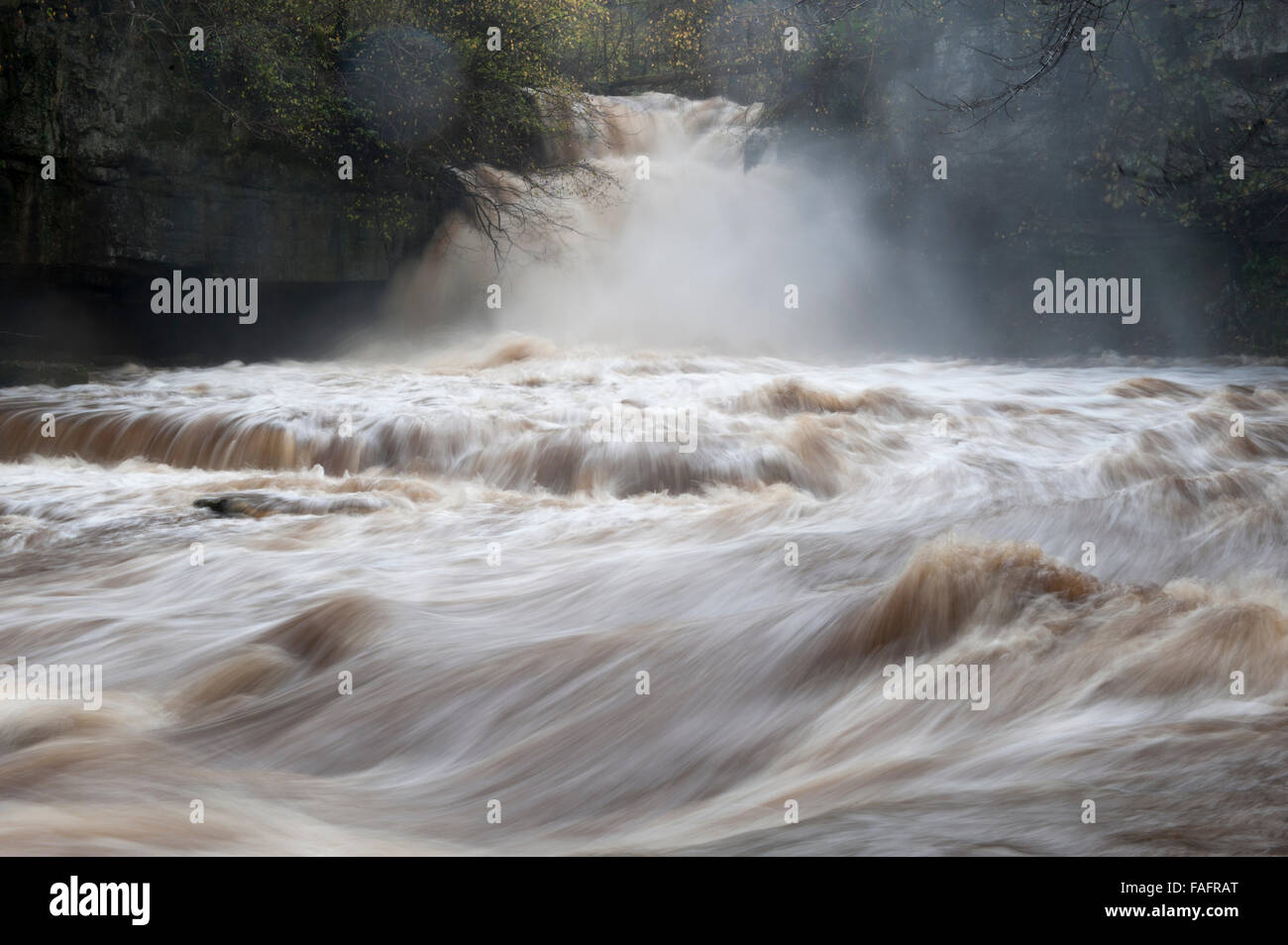 Cauldron Falls, West Burton in Wensleydale in full flow Stock Photo - Alamy
