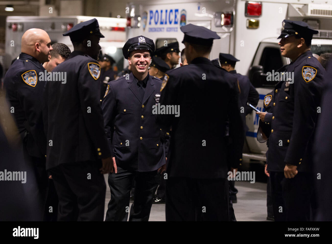 Nypd police graduation ceremony hi-res stock photography and images - Alamy