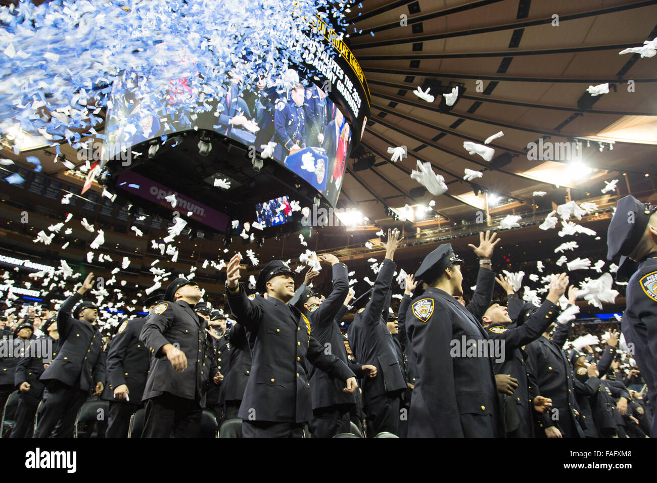 Nypd police graduation ceremony hi-res stock photography and images - Alamy
