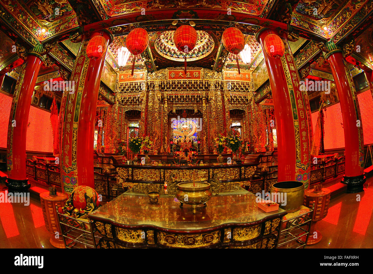 Chi Ming Tang Temple, Lotus Pond, Kaohsiung, Taiwan Stock Photo - Alamy