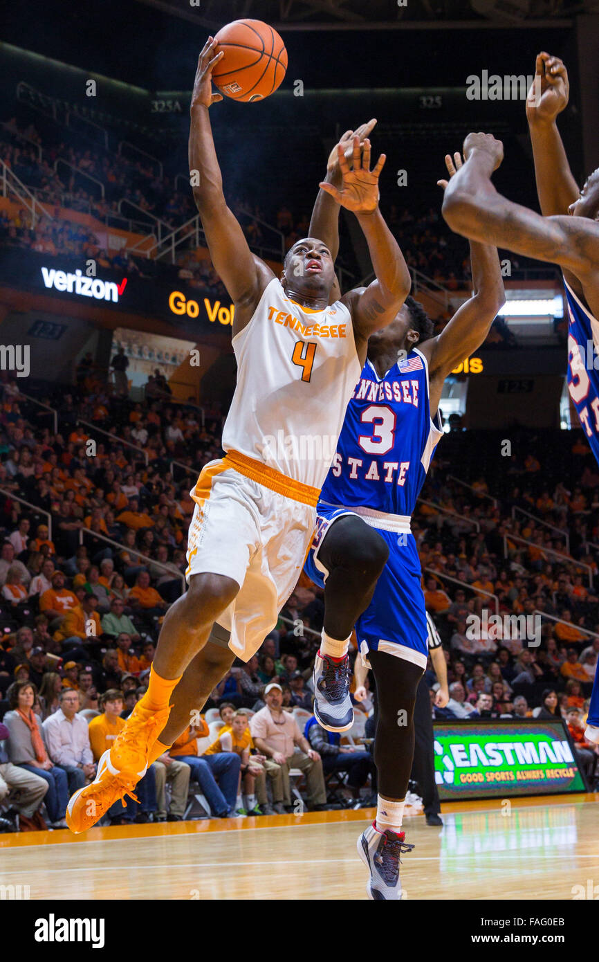 Knoxville, Tennessee, USA. 29th Dec, 2015. Armani Moore #4 of the ...