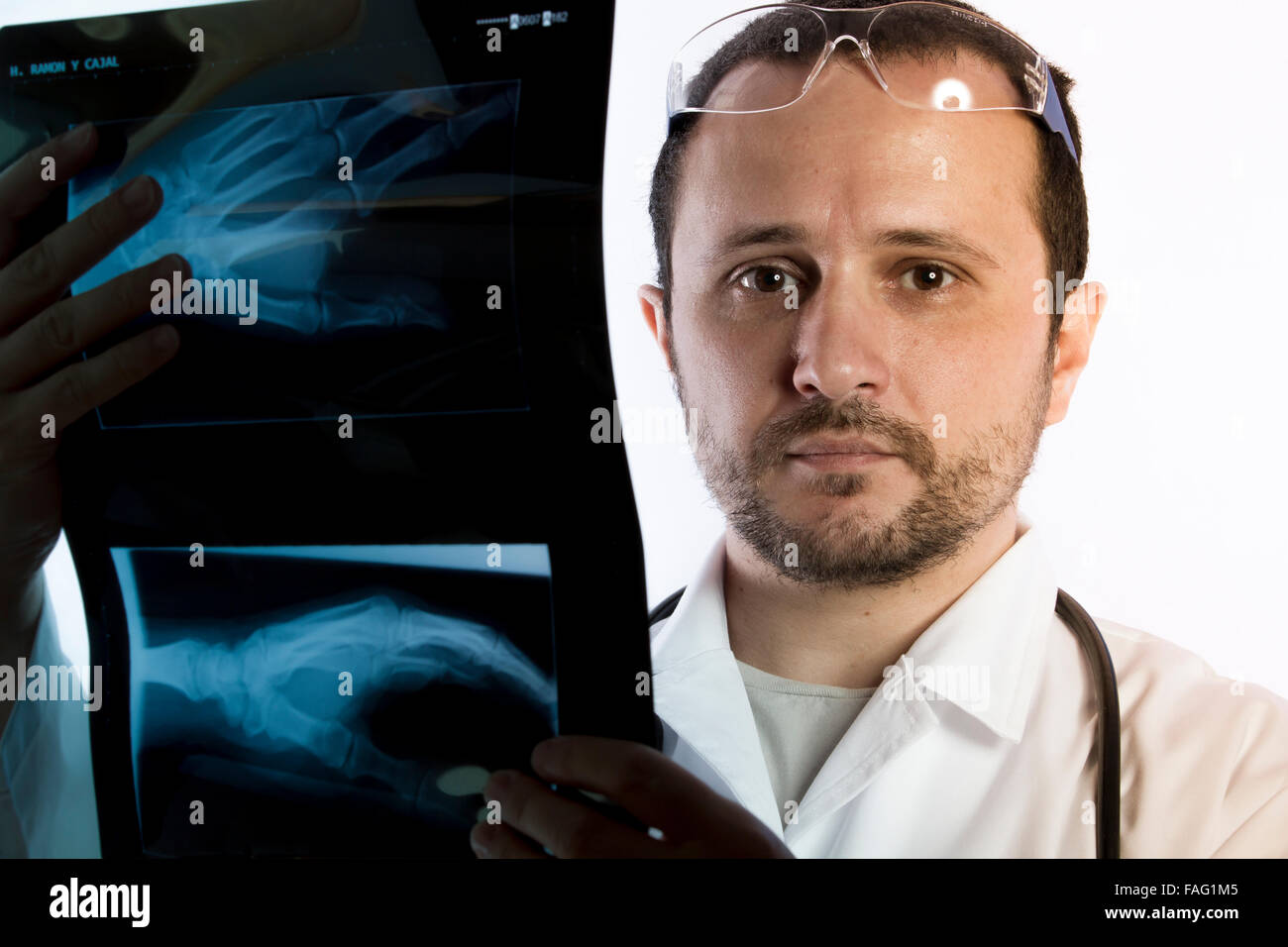 Male radiographer working in hospital hi-res stock photography and ...