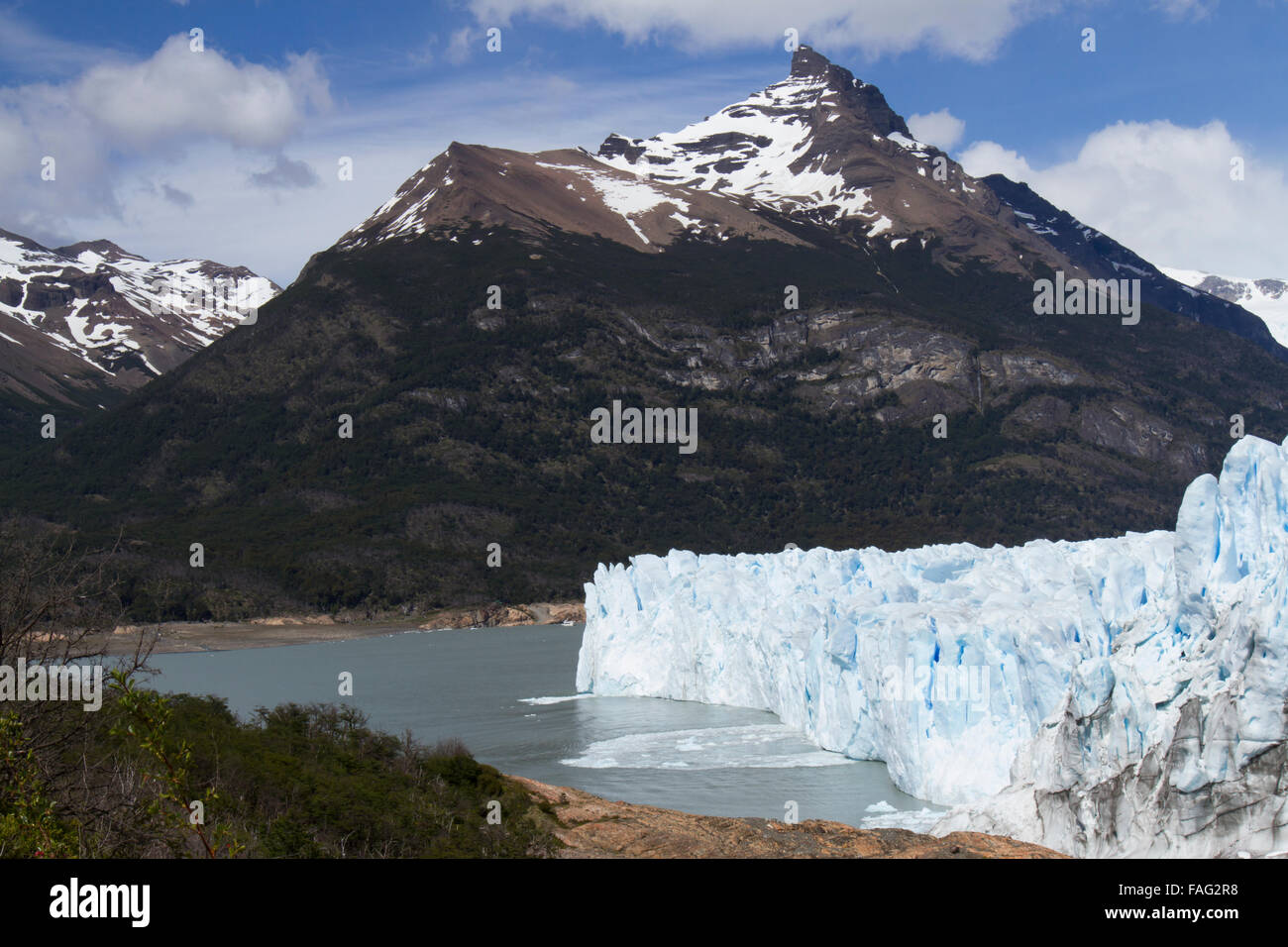 Perito moreno glacier and lake argentina hi-res stock photography and ...