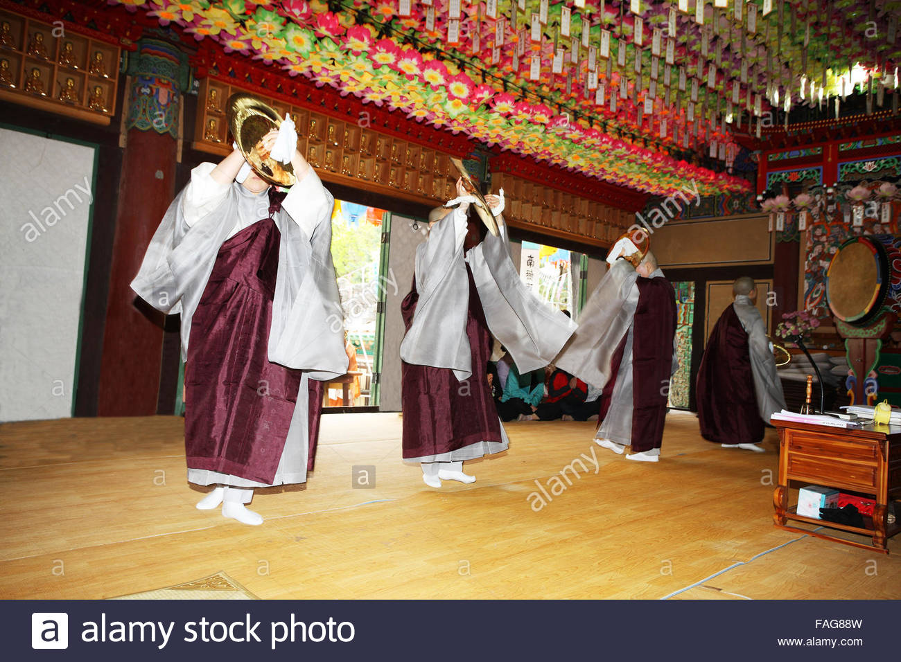 Buddhist Musical Instrument Stock Photos & Buddhist Musical Instrument ...