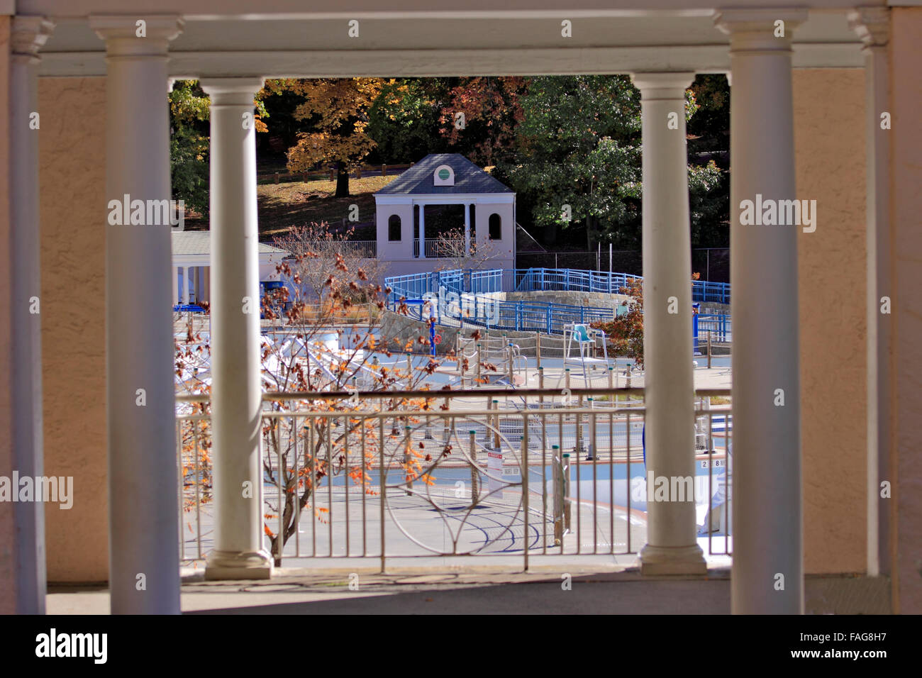 Waterpark swimming pool hi-res stock photography and images - Alamy