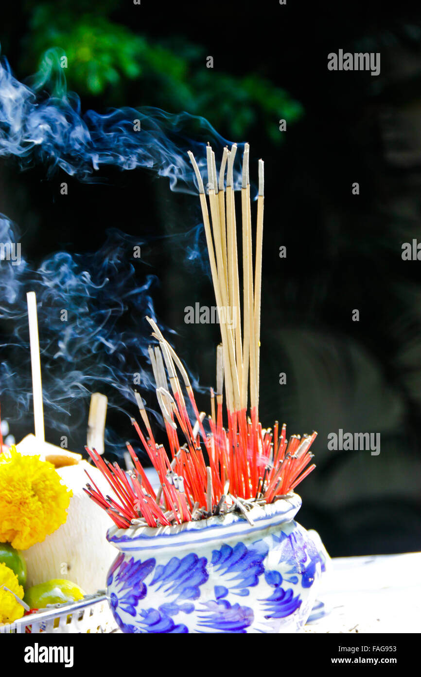 Fire to light incense sticks hi-res stock photography and images - Alamy