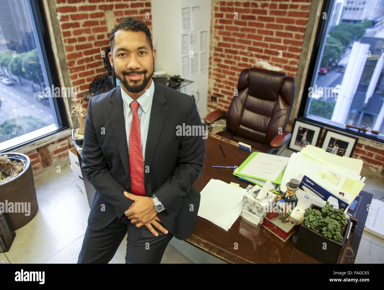R welch hi-res stock photography and images - Alamy